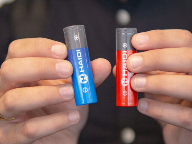 Primary vs secondary battery - what is the difference? - Sparq Technology